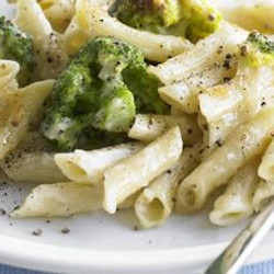 Cooked - Cheesy Broccoli Pasta Bake