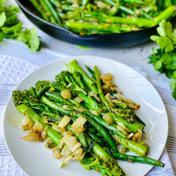 Cooked - Simple Sautéed Broccoli And Green Beans