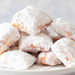 Cooked - New Orleans Beignets