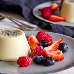 Cooked - Vanilla Bean Panna Cotta
